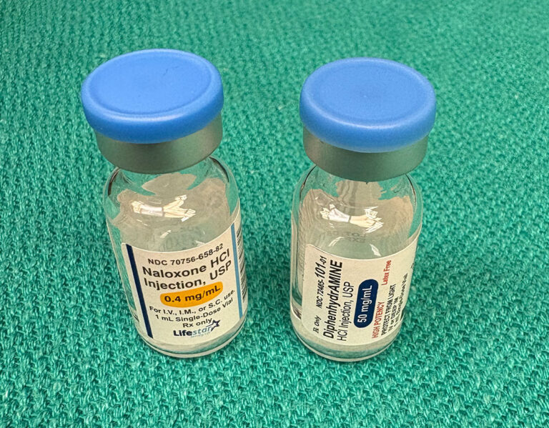 Look-Alike Drug Vials: Latest Stories & Gallery - Anesthesia Patient ...